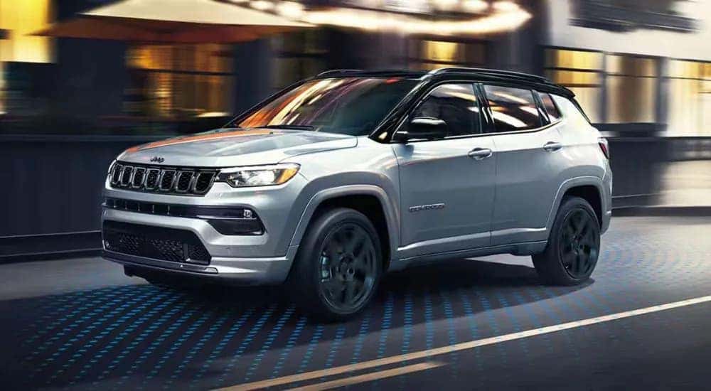 Jeep Compass Limited: The Ultimate Commuter Vehicle | SUV Sales