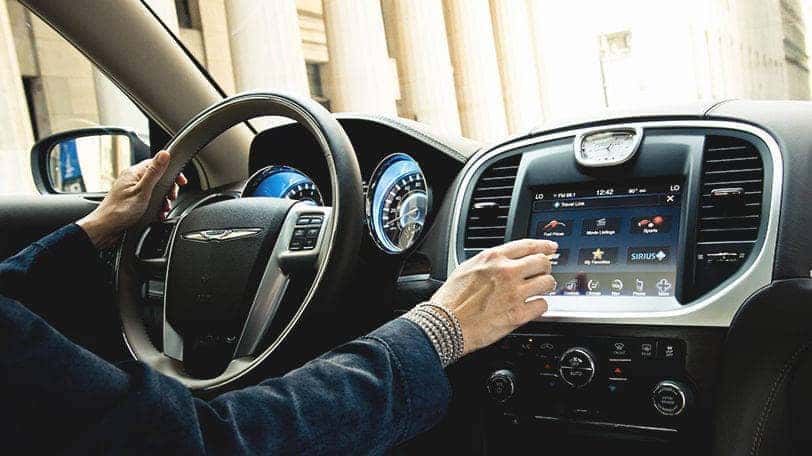 3 Tech Features from Chrysler You’ll Love - Miami Lakes Automall ...