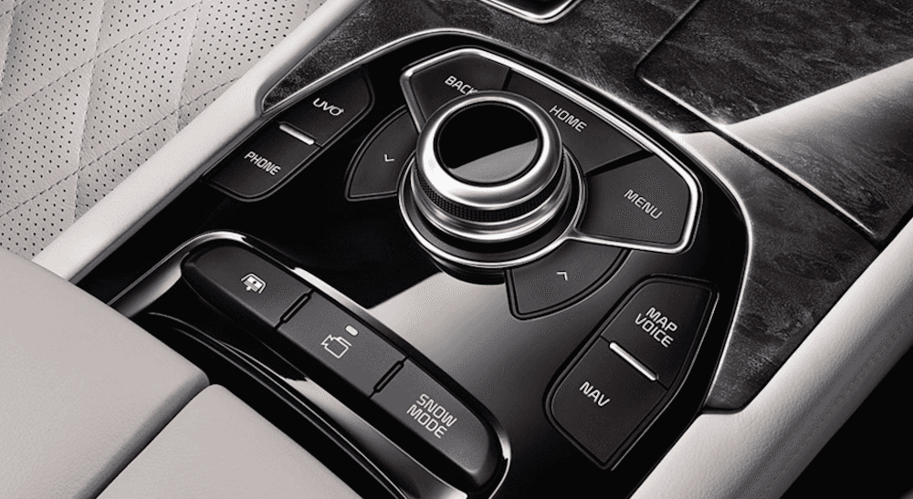 The Kia K900's Features Prove It's the Ultimate Luxury Car | Miami ...