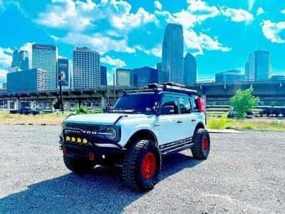 Custom Lifted Ford Bronco Dealer in Dallas, TX | Planet Ford Dallas